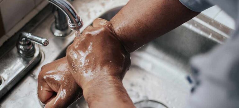 8 Grooming Habits More Men Should Start Practicing Now!